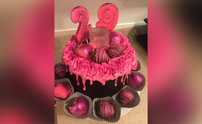 29th Birthday Cake Ideas - Bakingo Blog