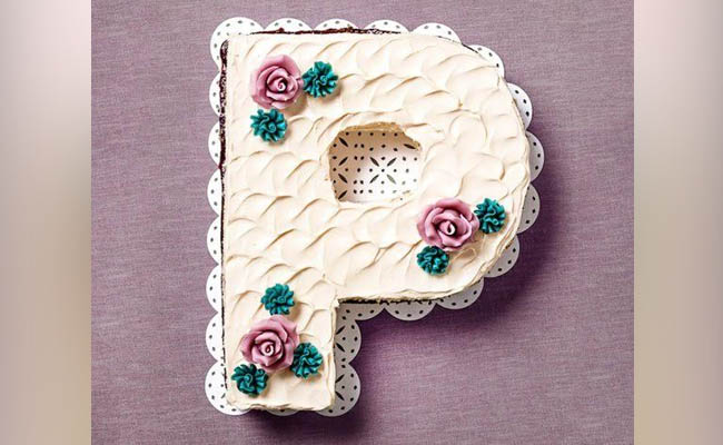 21 Modern Birthday Cakes For Girls & Ladies