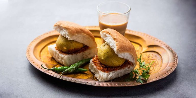 Famous Street Food in Mumbai - Bakingo Blog