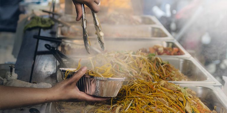 Best Street Food Spots you Must Visit in Noida- Bakingo Blog
