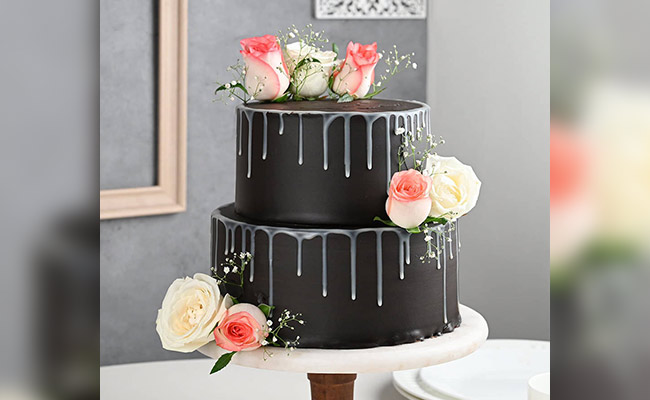 Top 10 Budget Friendly Anniversary Cake Design Ideas