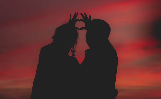 Heartwarming Valentine Quotes for Long Distance Girlfriend