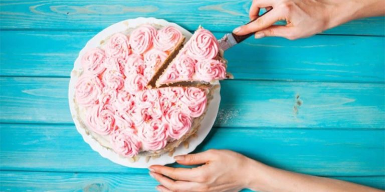 10 Best Cake in the World: Famous Cakes Loved Globally