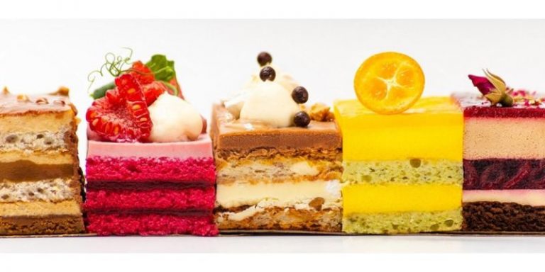 The Meaning Behind Popular Cake Colours and Designs